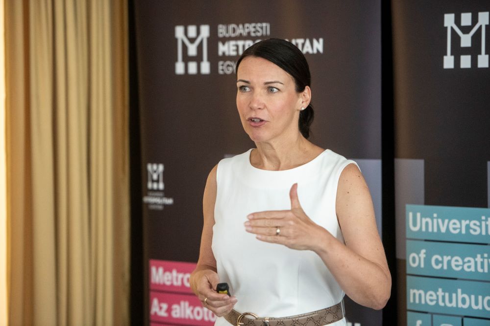 A legnagyobb hazai magánegyetemre száz országból járnak hallgatók