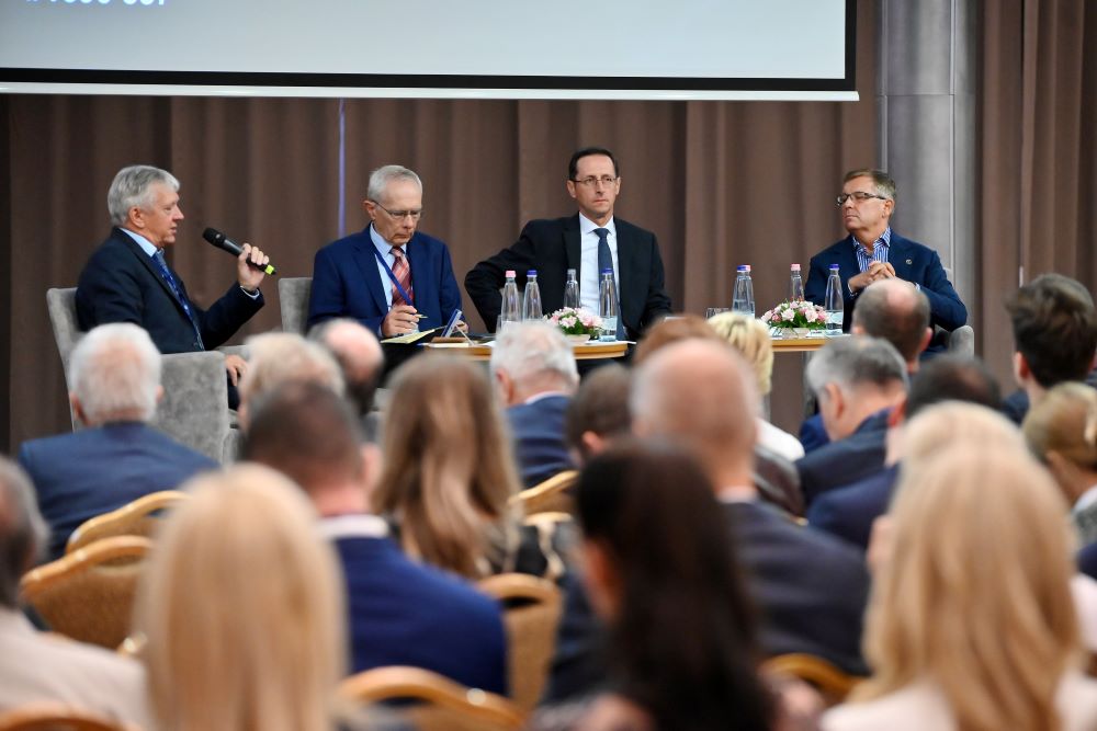 MKT elnök: Nem csak meghallják, de kérik is a véleményünket a döntéshozók