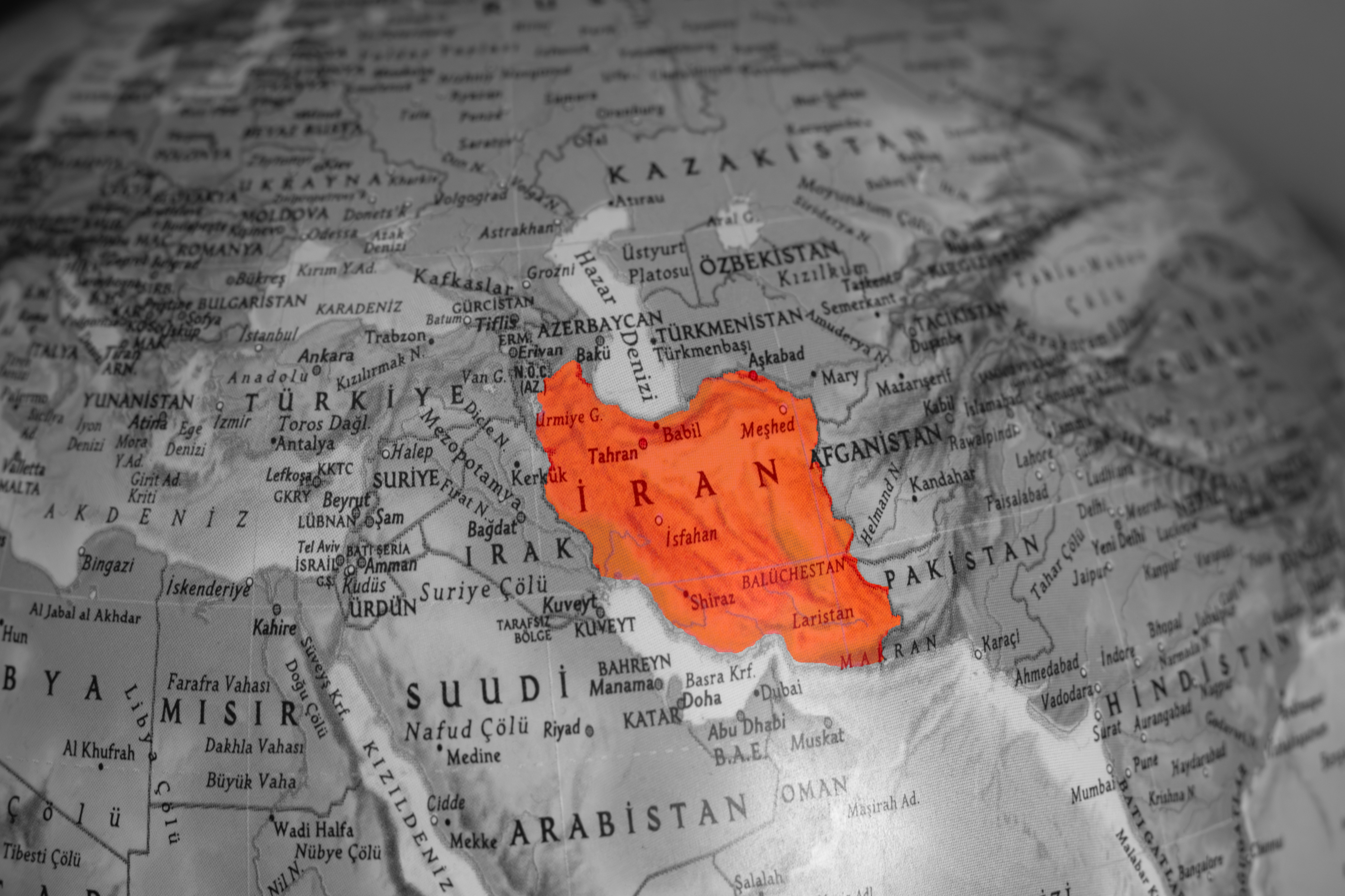 Iráni konfliktus - globális válság kialakulására figyelmeztetnek