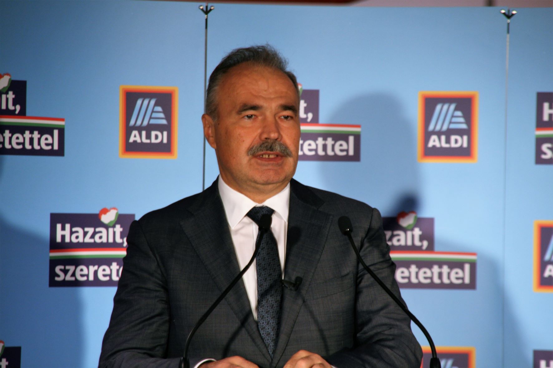 Discount chain will only sell Hungarian meat